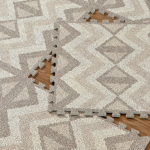 Choosing the Right Play Mat Size for Your Baby | Eeveve